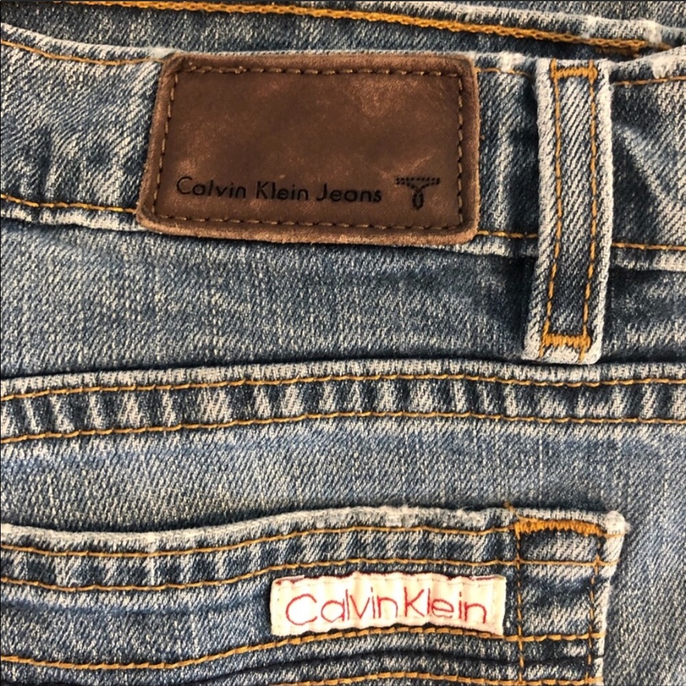 Calvin Klein 10 Flare Jeans Light Wash Leather Tag - Gem